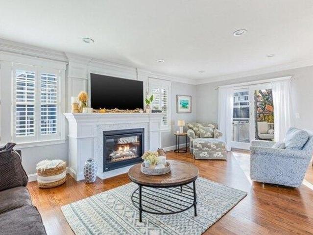 house with 5 bedroom, Braintree MA ES103222973