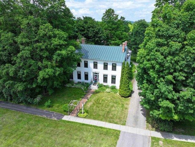 house with 5 bedroom, Brandon VT ES103187105