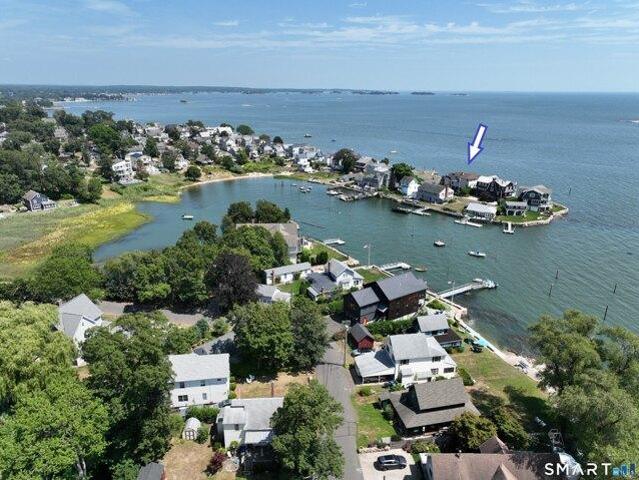 house with 5 bedroom, Branford CT DLS102827711