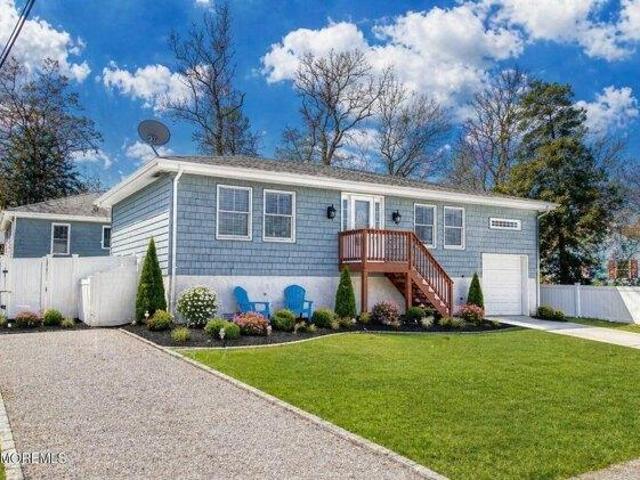 house with 5 bedroom, Brick NJ DLS101798886
