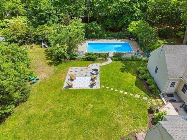 house with 5 bedroom, Bridgewater MA ES104606696