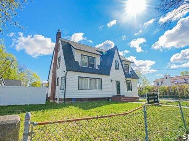house with 5 bedroom, Bridgeport CT DLS102595021