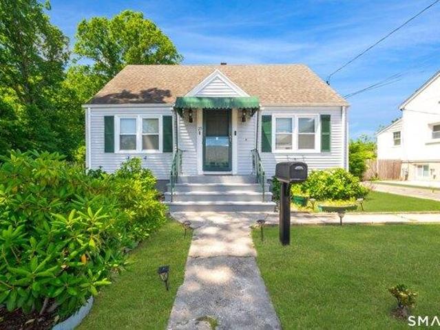house with 5 bedroom, Bridgeport CT DS104263873