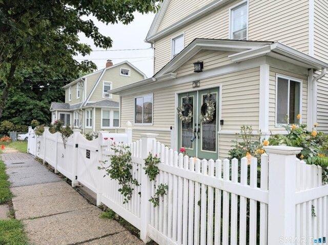 house with 5 bedroom, Bridgeport CT DS104296922