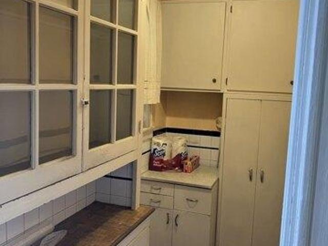 house with 5 bedroom, Bridgeport CT ES104114201