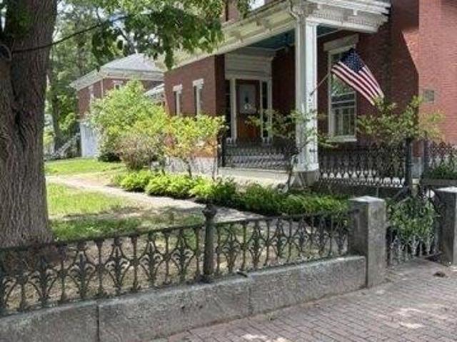 house with 5 bedroom, Brunswick ME ES103969964