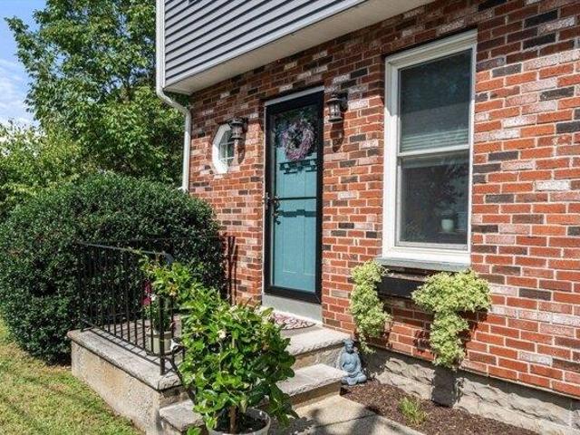 house with 5 bedroom, Burlington MA DLS102709312