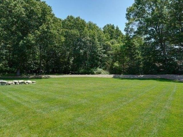 house with 5 bedroom, Burlington MA ES104850399