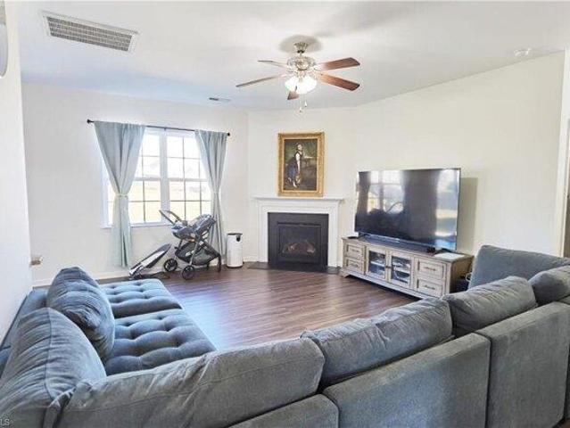 house with 5 bedroom, Burlington NC DS103587844