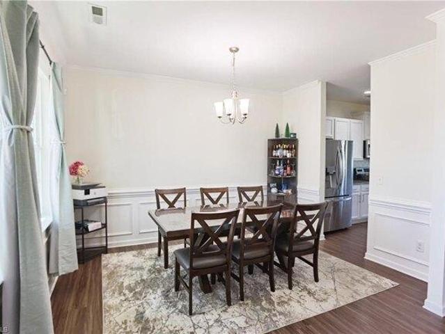house with 5 bedroom, Burlington NC ES103587844