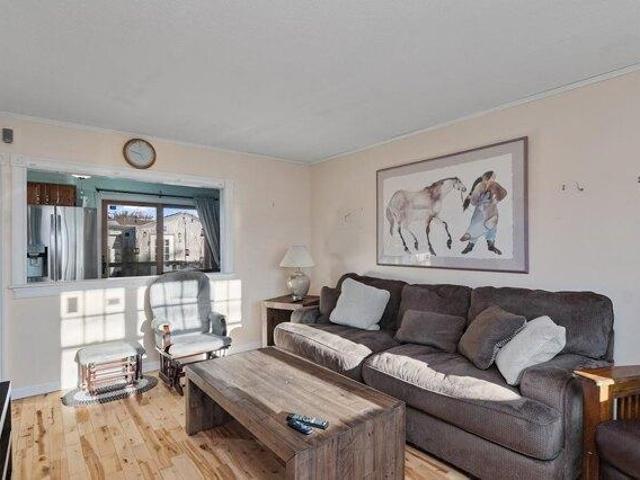 house with 5 bedroom, Burlington VT DLS102283539