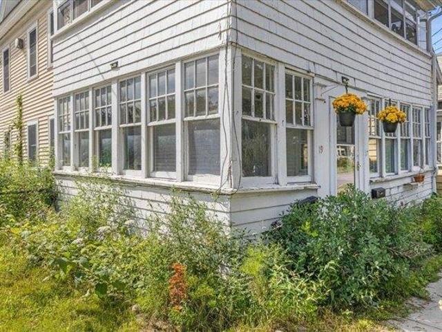 house with 5 bedroom, Burlington VT ES105175109