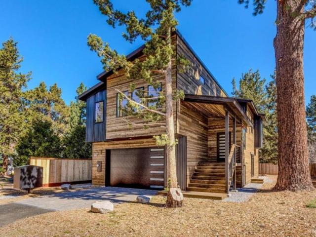 house with 5 bedroom, CA CA DLS101882624