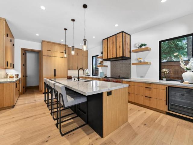 house with 5 bedroom, CA CA DLS102579051