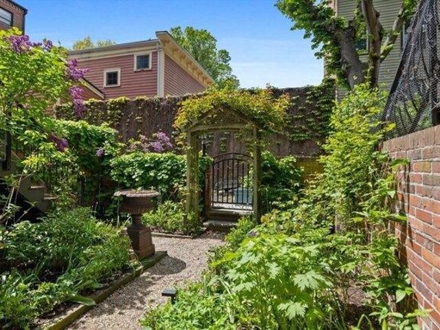 house with 5 bedroom, Cambridge MA DS102447114
