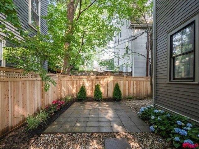 house with 5 bedroom, Cambridge MA ES103018840