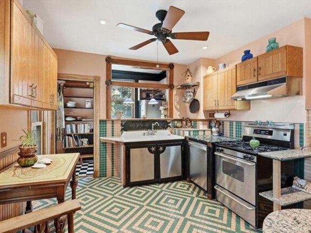 house with 5 bedroom, Cambridge MA ES104833749