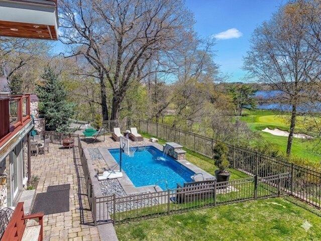house with 5 bedroom, Cambridge MA ES105115322