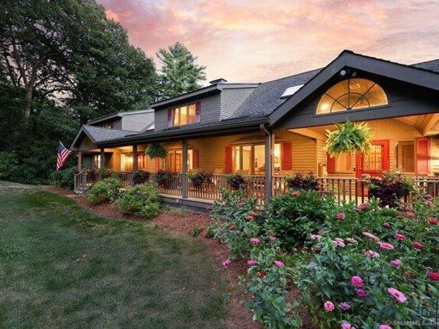 house with 5 bedroom, Canton CT DS102028650