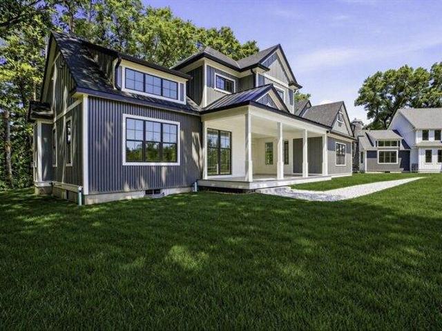 house with 5 bedroom, Canton MA ES104788888