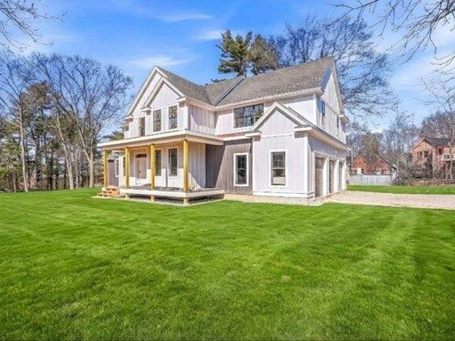 house with 5 bedroom, Canton MA ES105314489