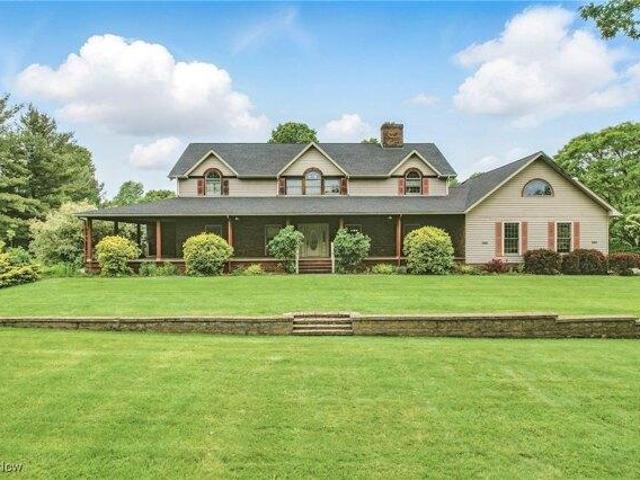 house with 5 bedroom, Canfield OH DS92889762