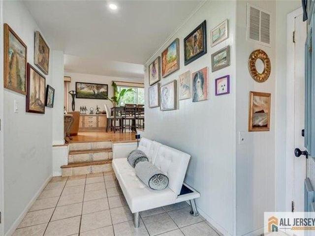 house with 5 bedroom, Carteret NJ ES105127738
