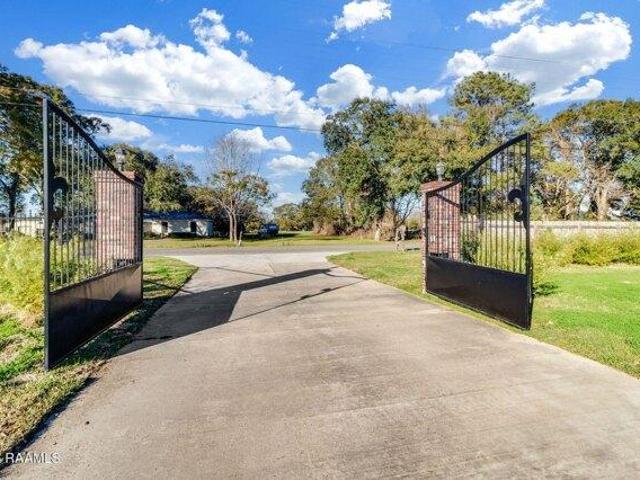house with 5 bedroom, Carencro LA DLS93552782
