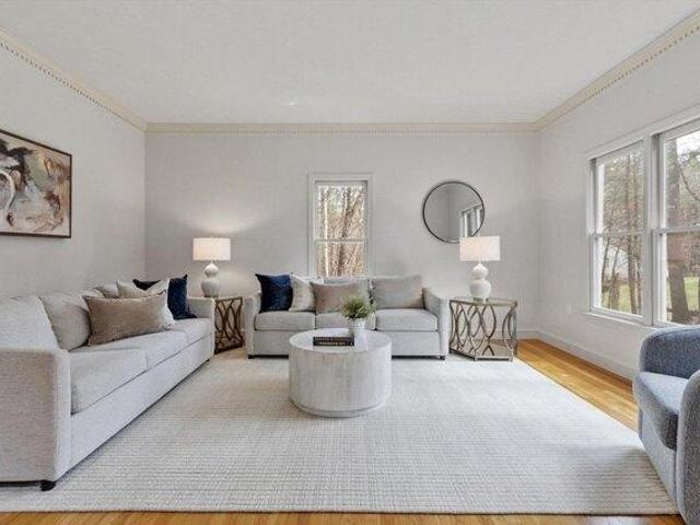 house with 5 bedroom, Carlisle MA ES104007460