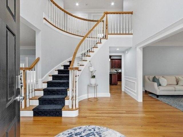 house with 5 bedroom, Carlisle MA ES104329307