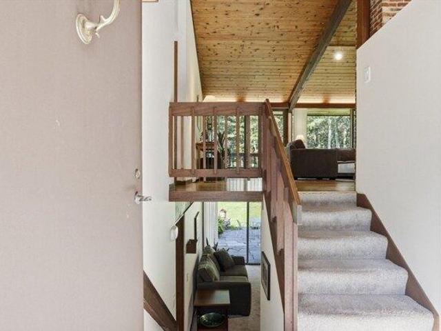 house with 5 bedroom, Carlisle MA ES104606949