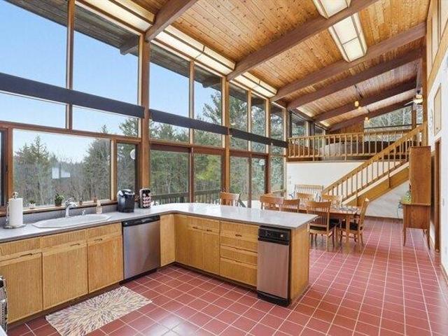 house with 5 bedroom, Carlisle MA ES105061785