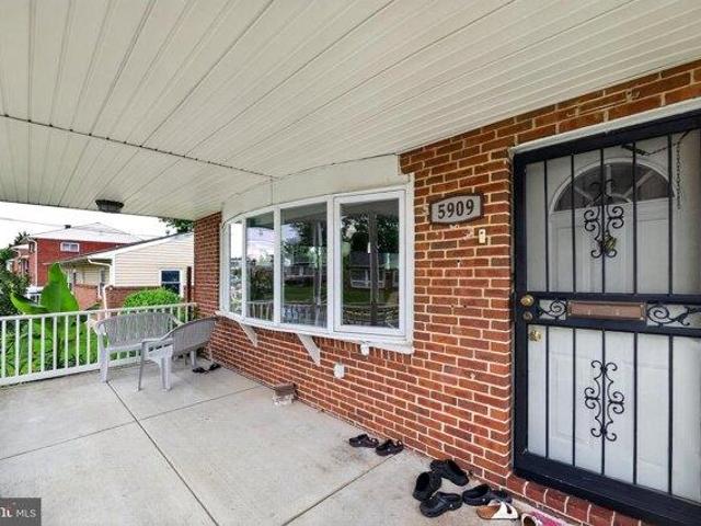 house with 5 bedroom, Catonsville MD ES103624998