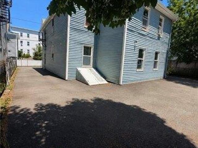 house with 5 bedroom, Central Falls RI DS104045179