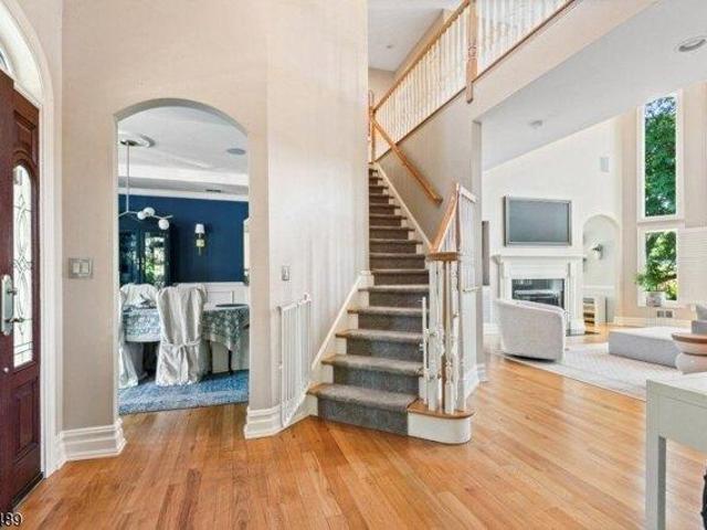 house with 5 bedroom, Cedar Grove NJ ES105208006
