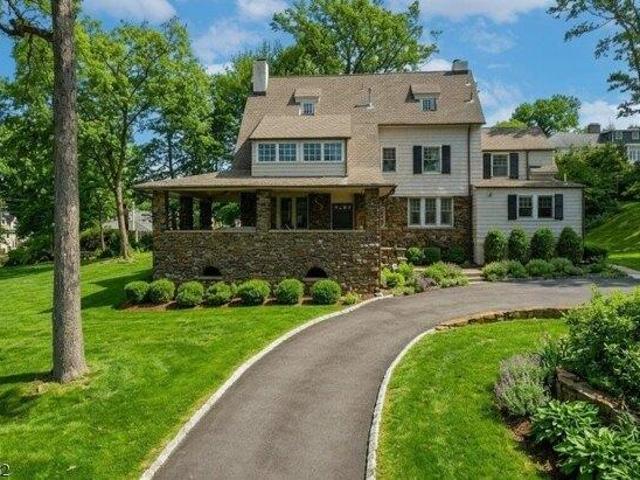 house with 5 bedroom, Chatham NJ DS102531820