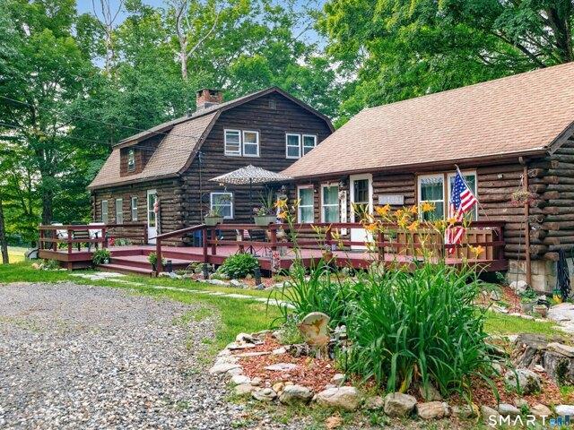 house with 5 bedroom, Chaplin CT ES105127519