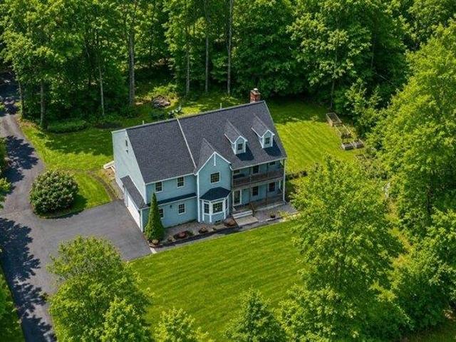 house with 5 bedroom, Charlton MA ES105229292