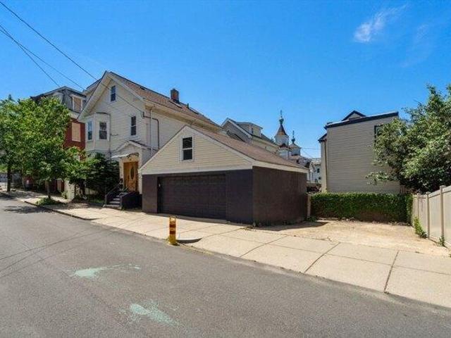 house with 5 bedroom, Chelsea MA DS104234554