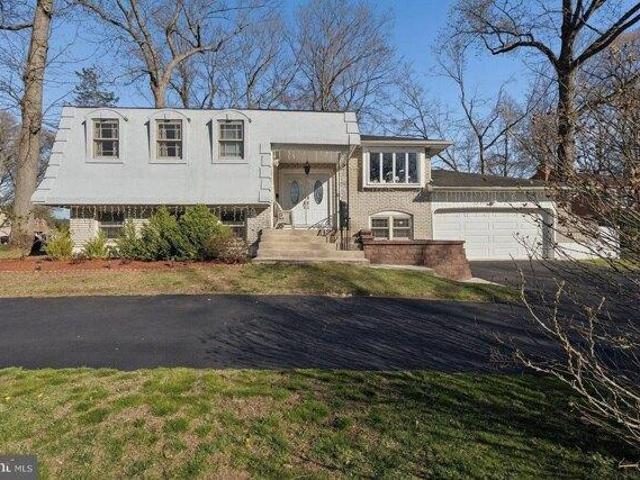 house with 5 bedroom, Cherry Hill NJ DLS102529082