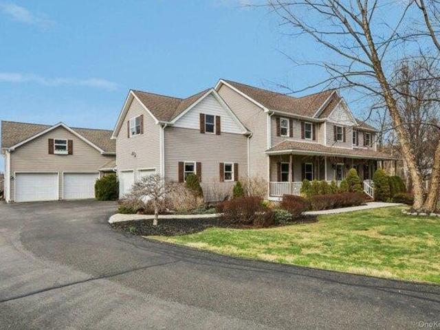 house with 5 bedroom, Chester NY DLS101781547