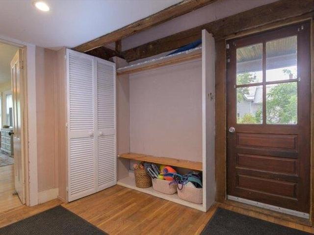 house with 5 bedroom, Chester VT DS103970181