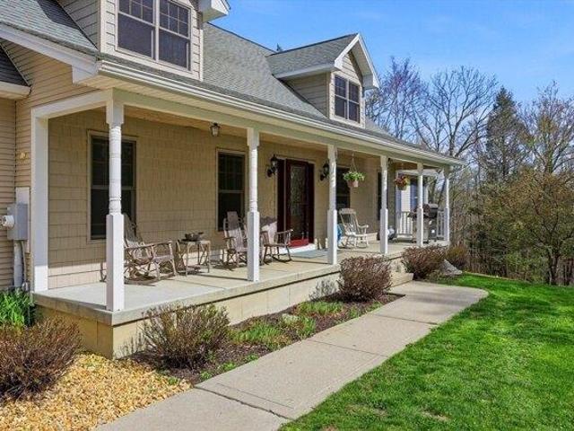 house with 5 bedroom, Chesterfield MA DS102215861
