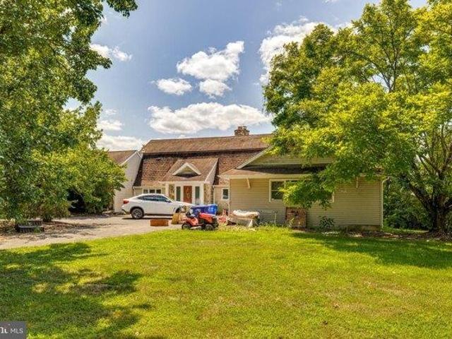 house with 5 bedroom, Chesterfield NJ ES105205760