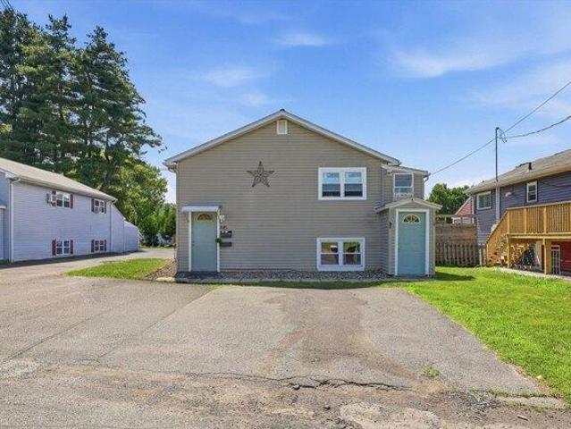 house with 5 bedroom, Chicopee MA DS104045808
