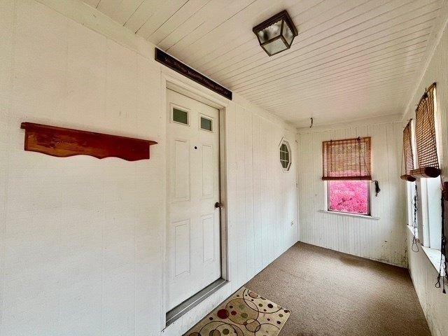 house with 5 bedroom, Chicopee MA ES103224465