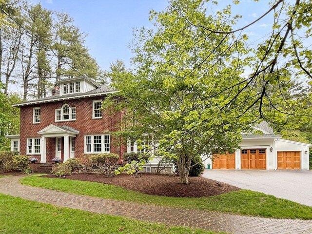 house with 5 bedroom, Concord MA DLS102780204