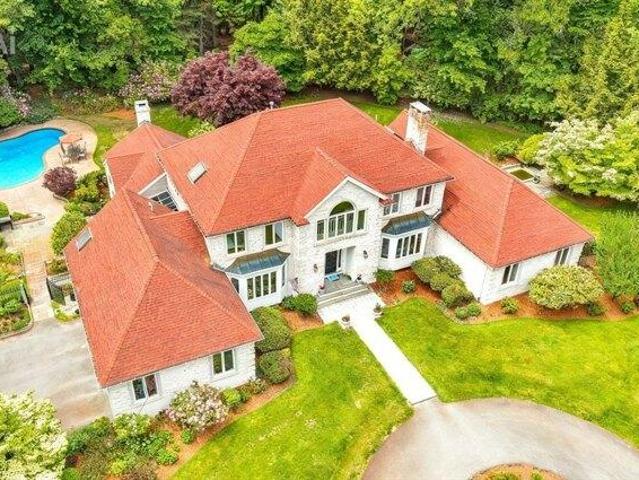 house with 5 bedroom, Concord MA DS104011499
