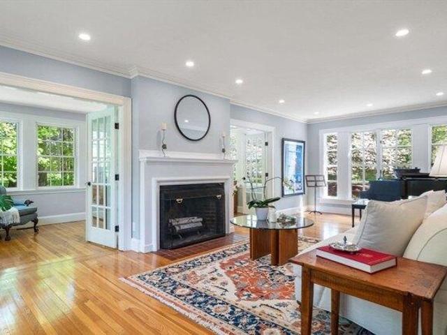 house with 5 bedroom, Concord MA DS104331104