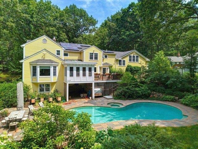 house with 5 bedroom, Concord MA DS104373906